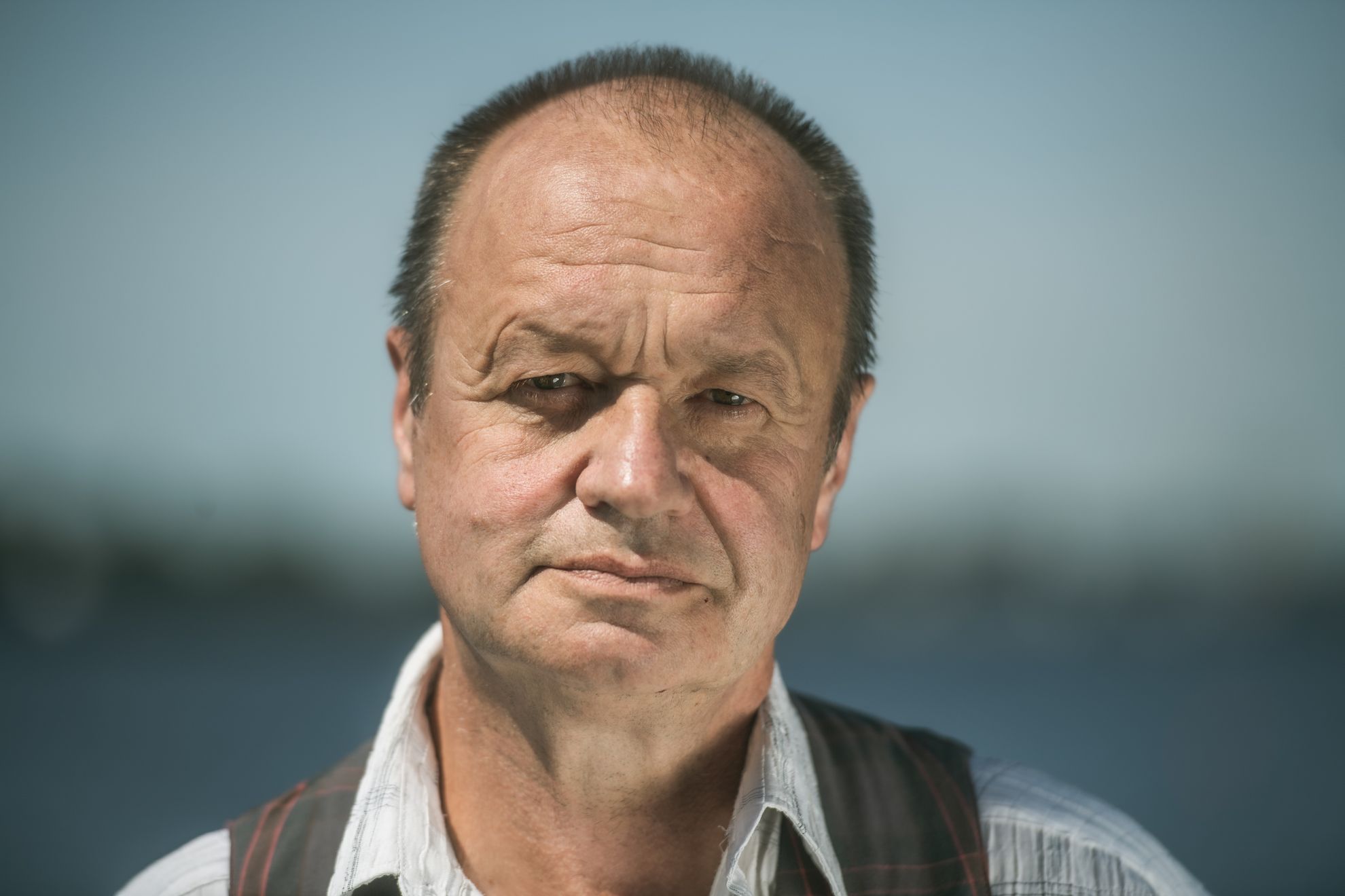 Ar negaidītām ziņām klajā nācis populārais latviešu aktieris Jānis ...